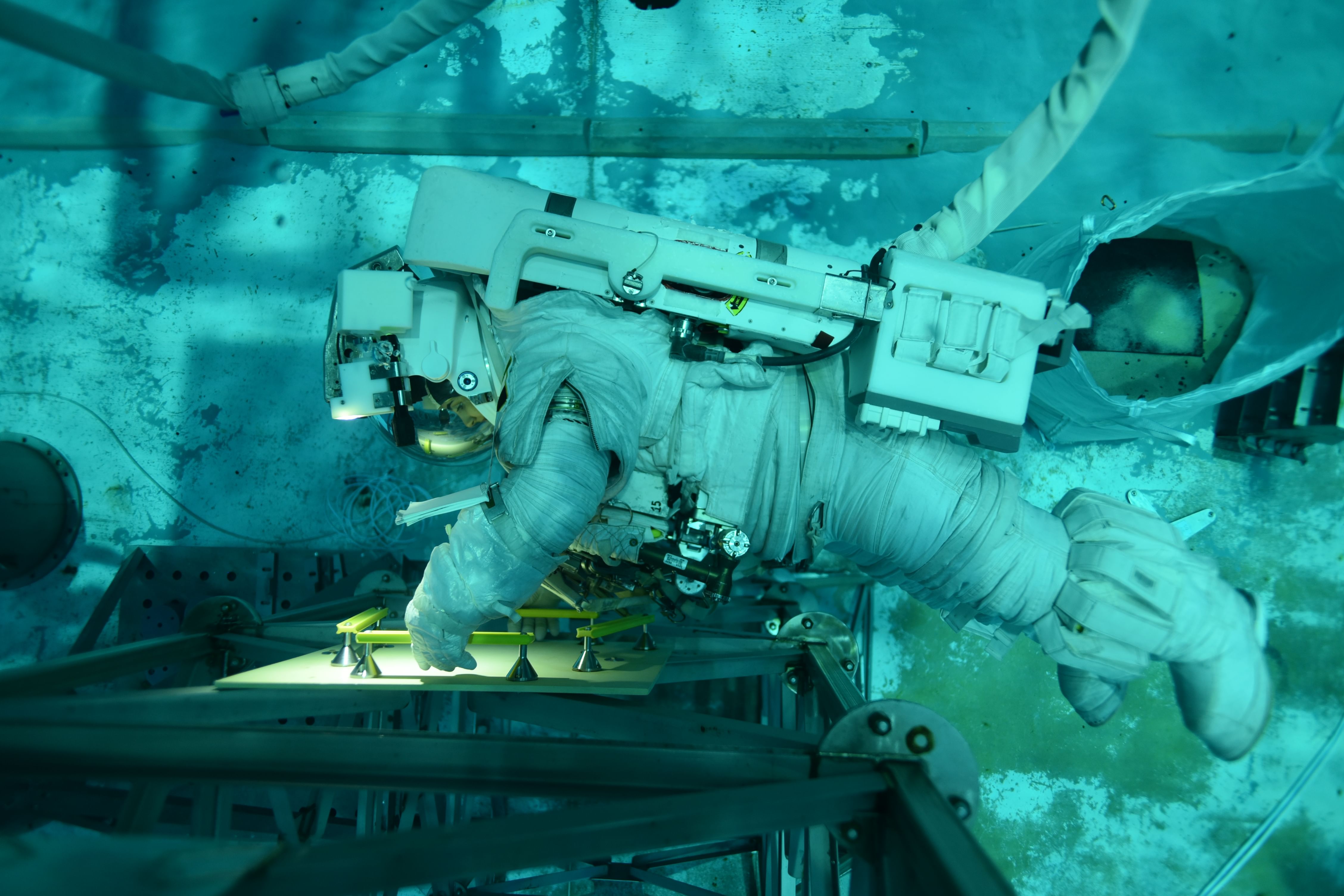 Astronaut Training Underwater NASA Invites Student Teams To Go