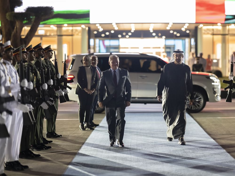 UAE President, King of Jordan discuss fraternal ties | Emirates News Agency