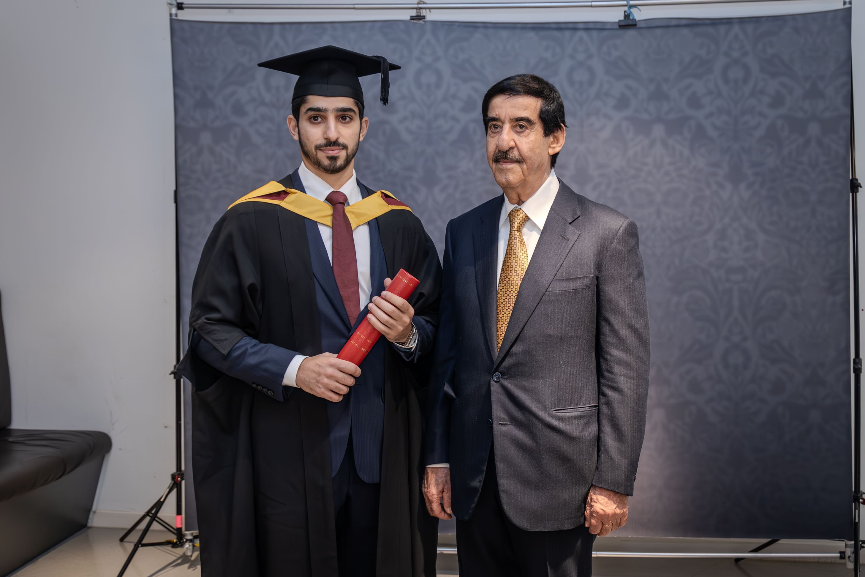 Umm Al Qaiwain Ruler attends graduation of his sons | Emirates News Agency