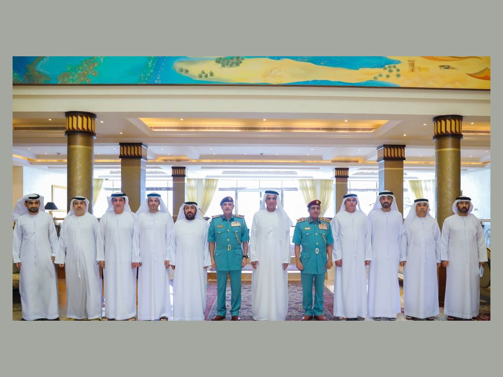 RAK Ruler receives former police officers | Emirates News Agency