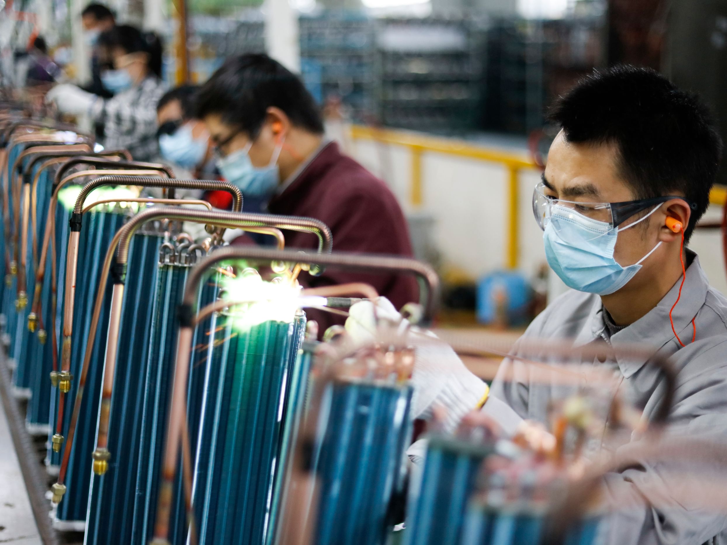 China’s economic slowdown deepens in August | Emirates News Agency