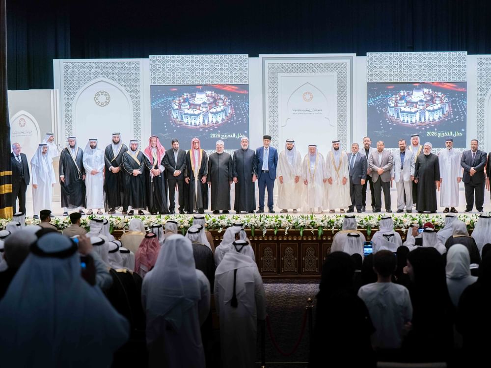 Sharjah Ruler attends HQA graduation ceremony | Emirates News Agency