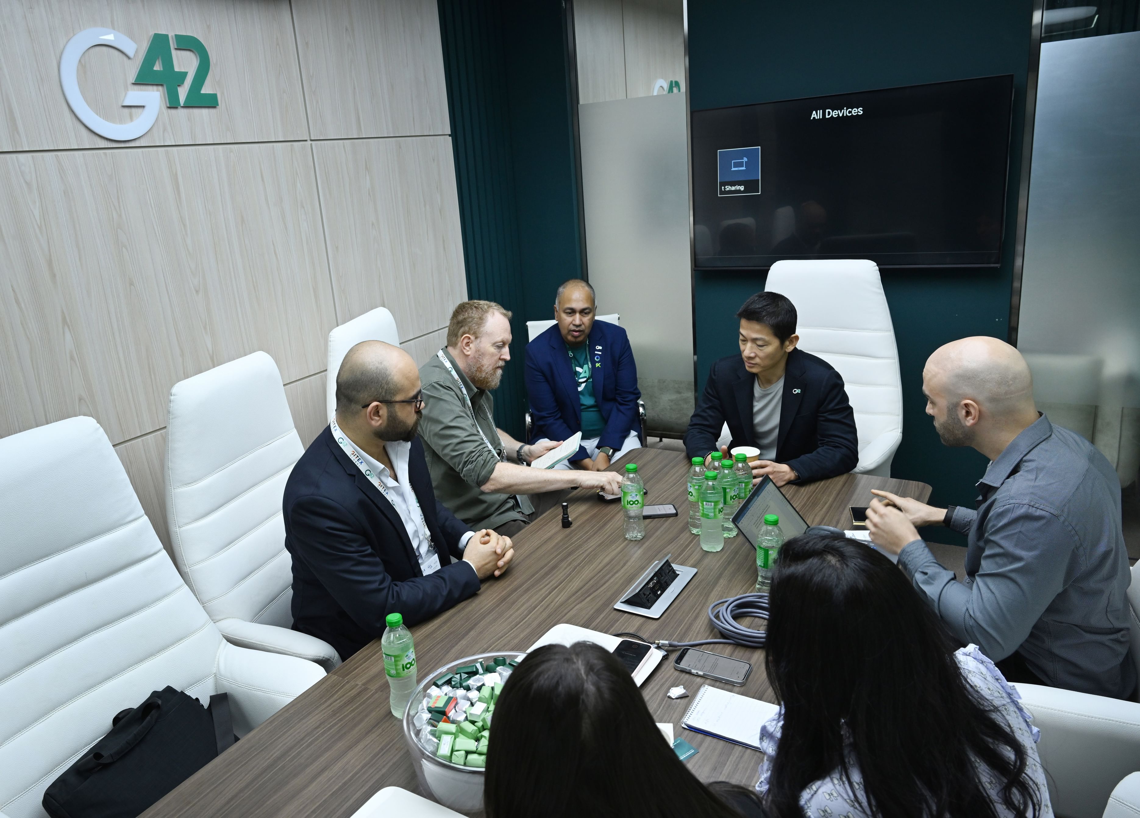 UAE global leader in AI: G42 Group CEO | Emirates News Agency