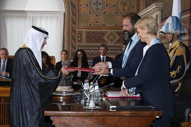 UAE Ambassador presents credentials to Captains Regent of Republic of ...