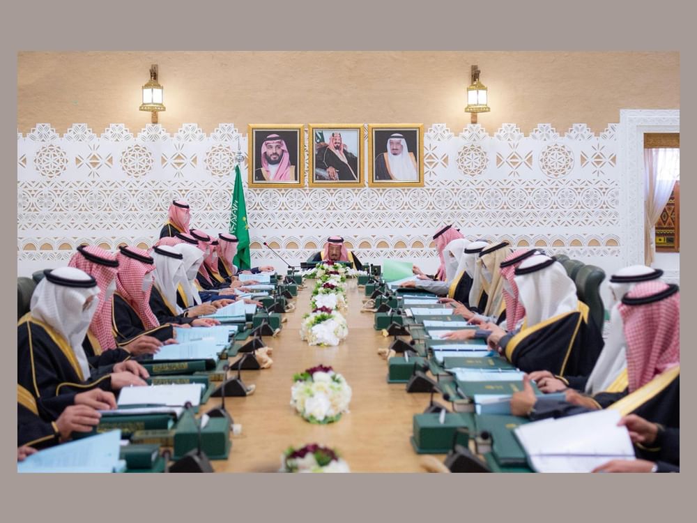 Saudi Cabinet approves high-speed electric train project linking ...