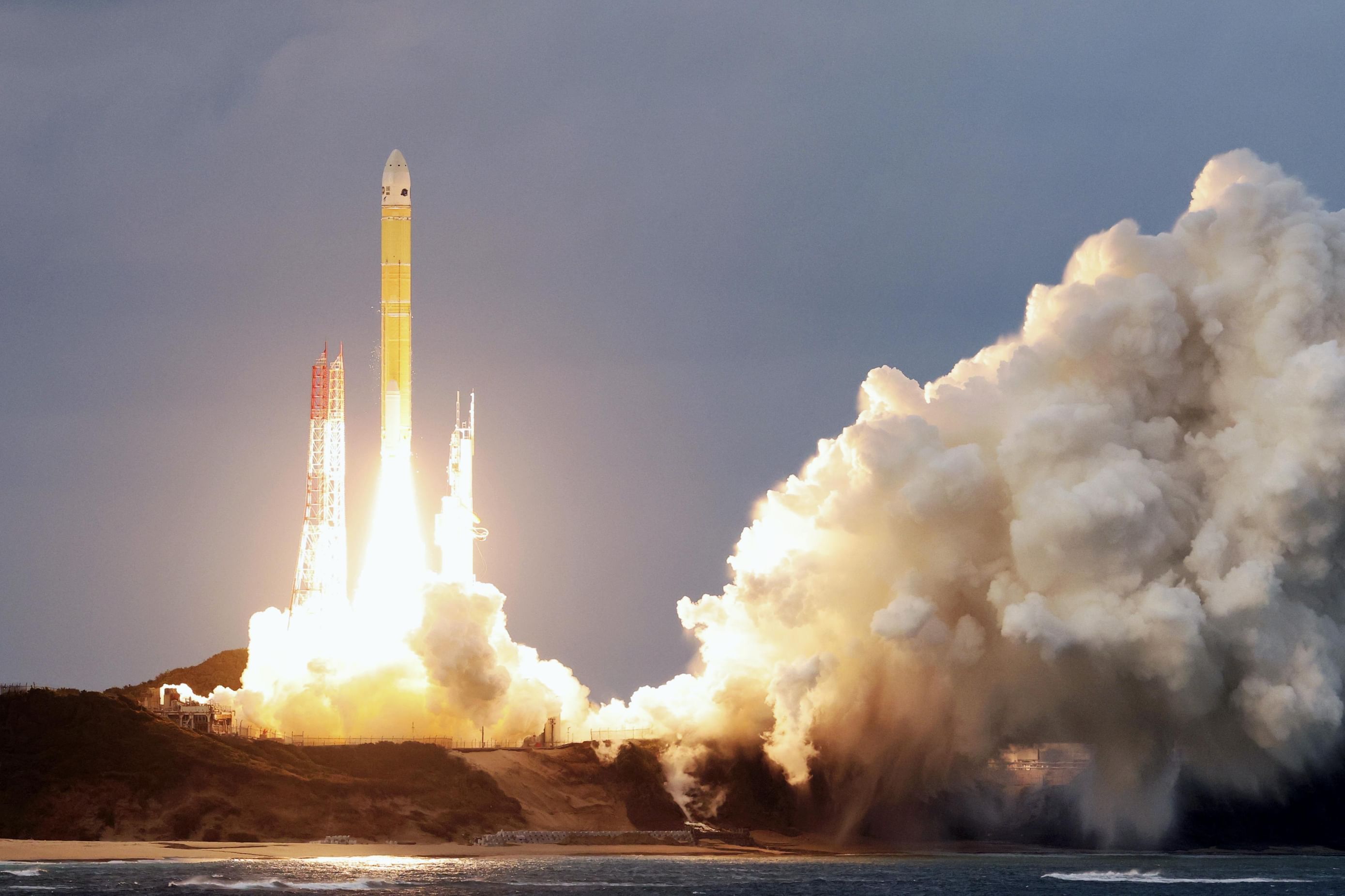 Japan Launches H2a Rocket Carrying Intelligencegathering IGS Optical 8