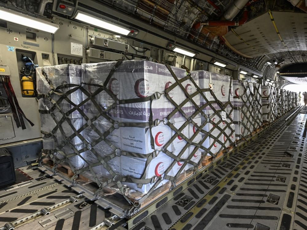 Joint Operations Command, UAE Search and Rescue teams depart for ...