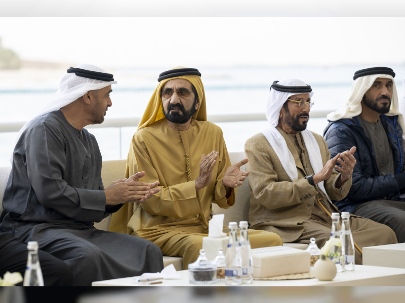 VP awards Mansour bin Zayed 'Mohammed bin Rashid's Scarf' | Emirates ...