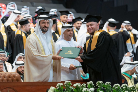 Sultan bin Ahmed attends UoS' silver jubilee graduation ceremony ...