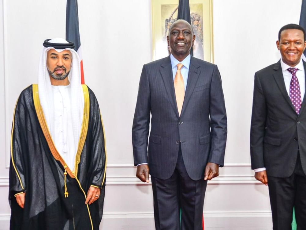UAE Ambassador presents credentials to President of Kenya | Emirates ...