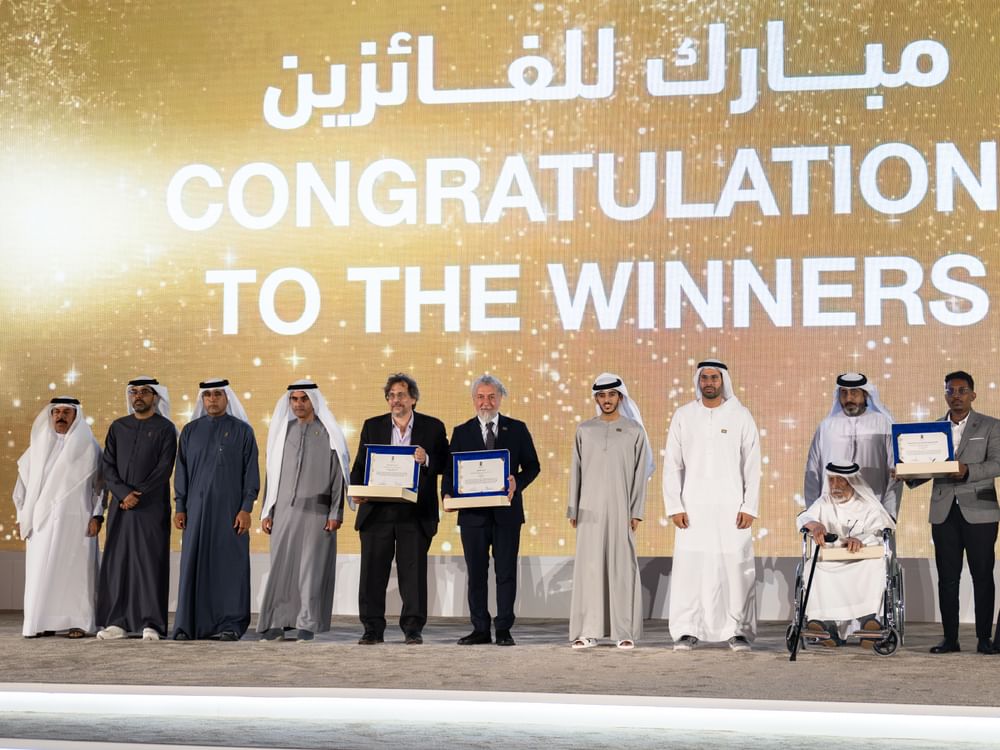 Rashid bin Hamdan bin Zayed honours winners of Sard Al Thahab Award ...