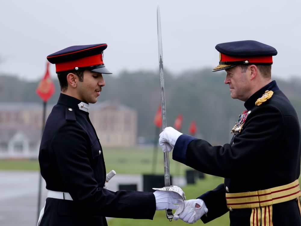 Mohammed bin Rashid bin Mohammed bin Rashid graduates from Royal ...
