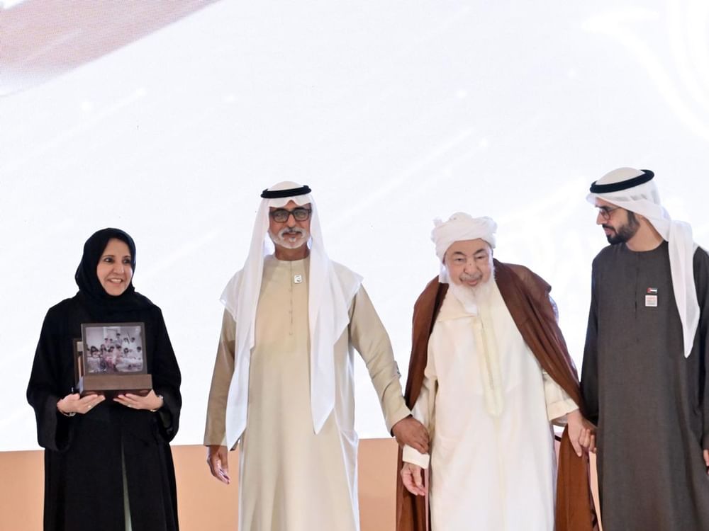 UAE Council for Fatwa honours Sheikha Fatima bint Mubarak for her ...