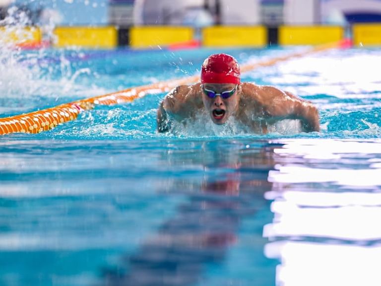 Over 1,000 swimmers compete in Abu Dhabi Swim for Life International ...
