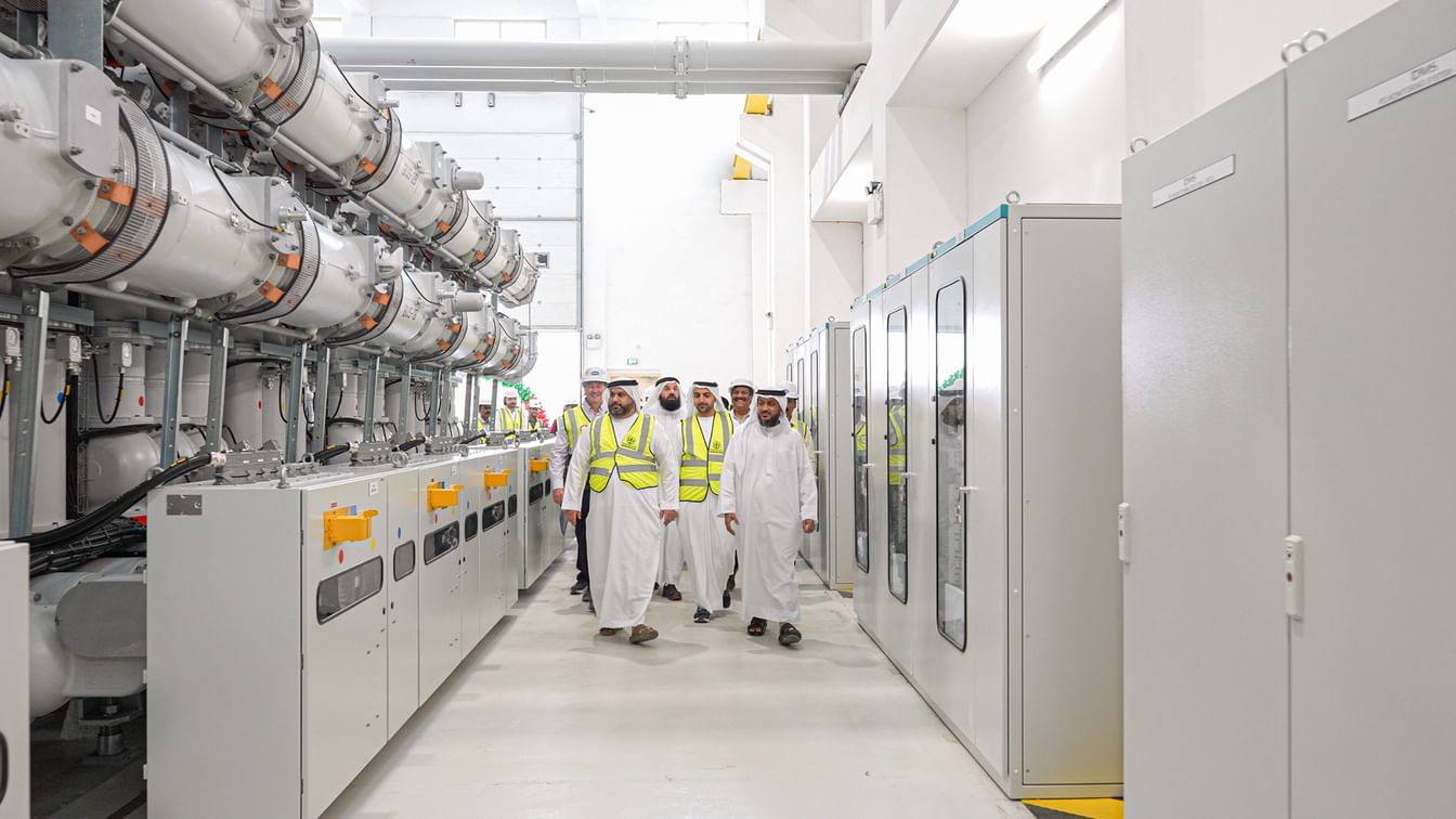 SEWA unveils largest 220 kv substation | Emirates News Agency